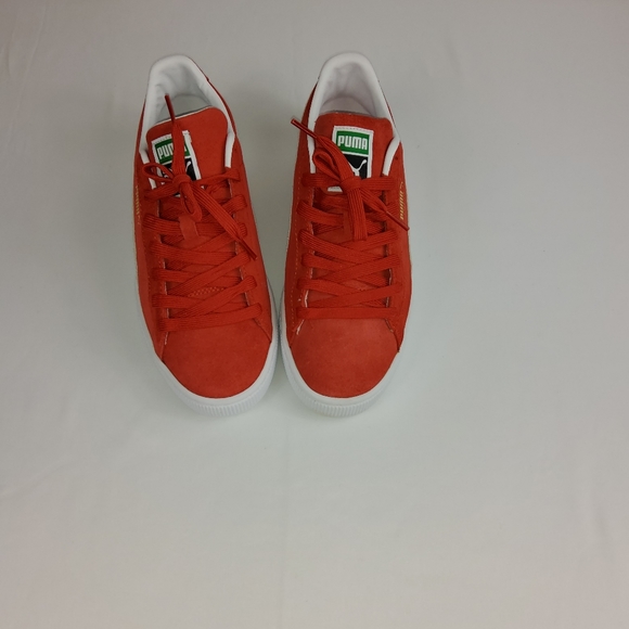 Puma | Shoes | Puma Mens Classic Xxl High Riskred Sneakers 8 Lowtop ...